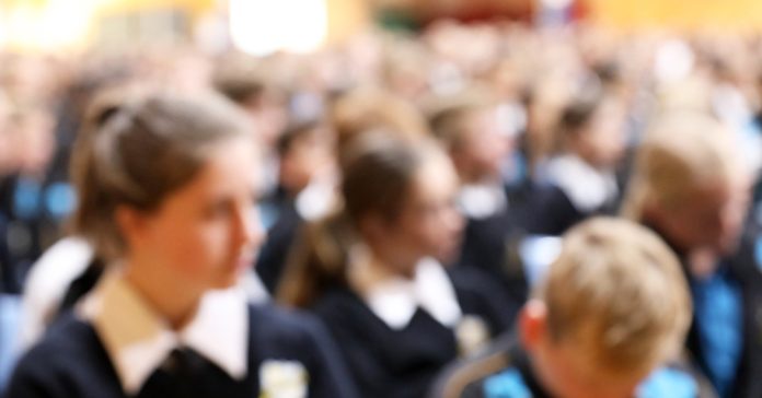 Teach larger classes? Here's how to get them speaking in English!